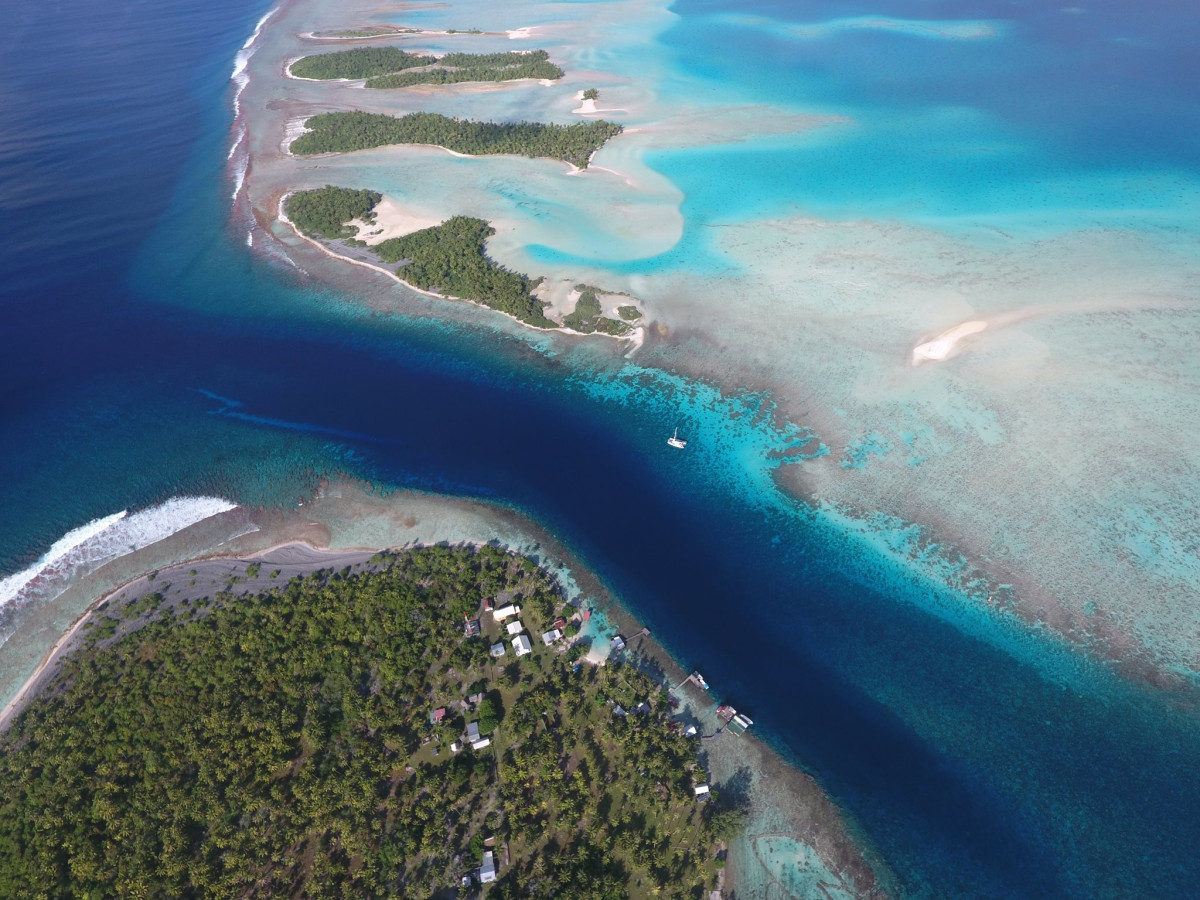 Tuamotu Atolls Sailing & Diving Itinerary – French Polynesia Liveaboard ...